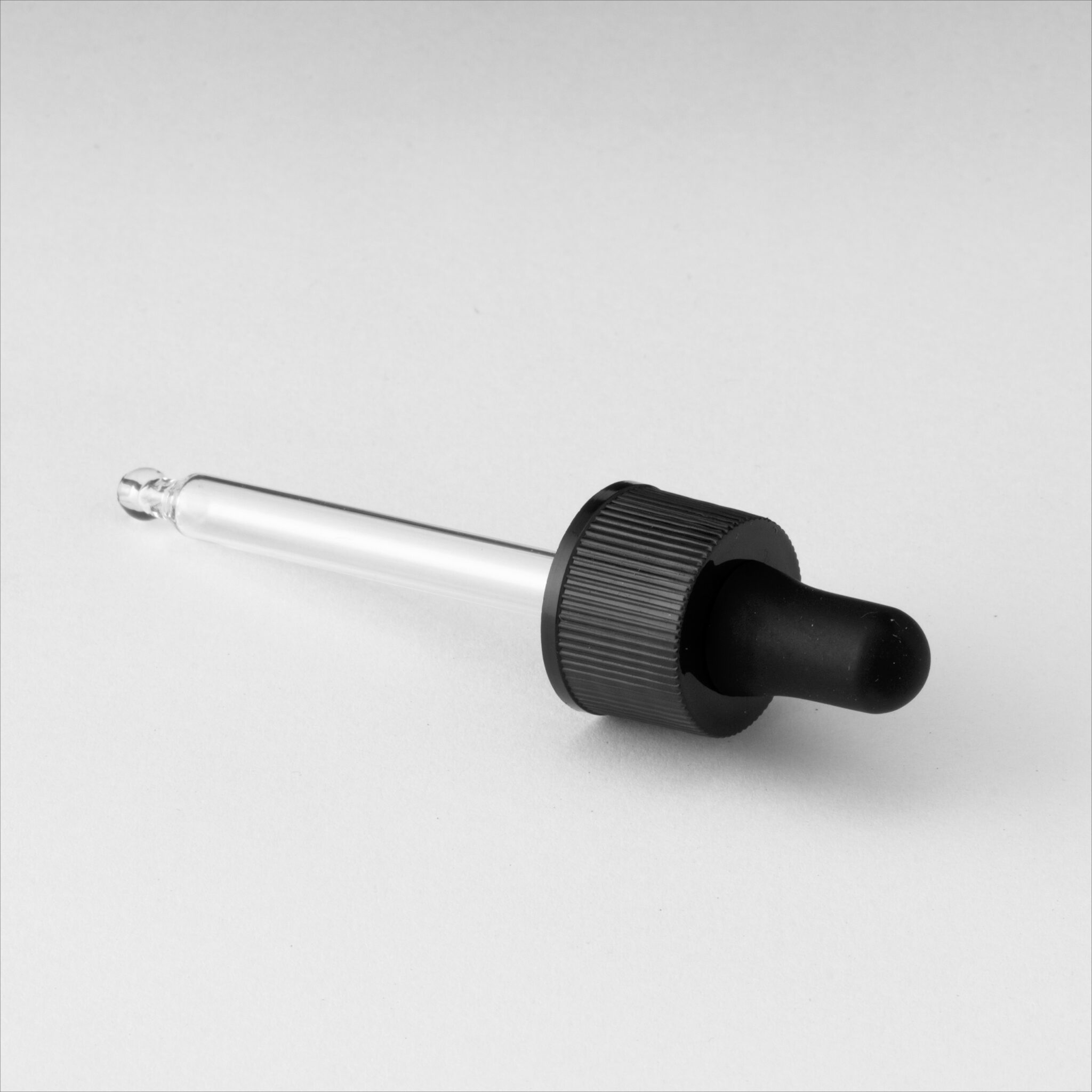 Dropper to Suit 50ml Bottle - Ribbed Wall Black - Synergy Packaging